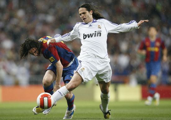Fernando Gago Real Madrid Battles Lionel Editorial Stock Photo - Stock ...