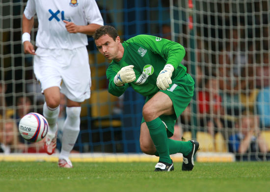 Southend United Goalkeeper Darryl Flahavan Editorial Stock Photo ...