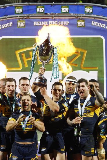 Leeds Rhinos Celebrate Winning Heinz Big Editorial Stock Photo - Stock ...