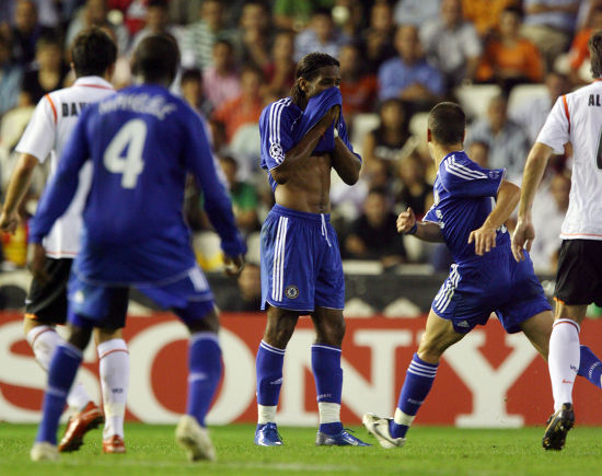 Didier Drogba Chelsea Covers His Face Editorial Stock Photo - Stock ...