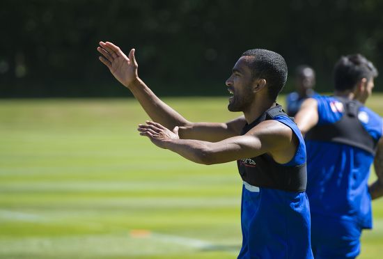 Jose Bosingwa Qpr Celebrates Editorial Stock Photo - Stock Image ...