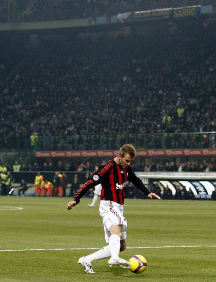 David Beckham Ac Milan Crosses Ball Editorial Stock Photo - Stock Image ...