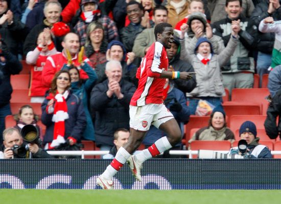 Emmanuel Eboue Arsenal Celebrates His Goal Editorial Stock Photo ...