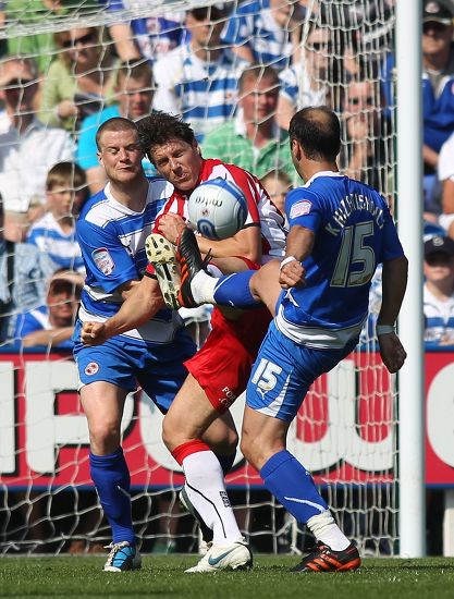 Darius Henderson Sheffield United Tangles Zurab Editorial Stock Photo ...