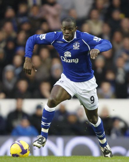 Louis Saha Everton Runs Ball United Editorial Stock Photo - Stock Image ...