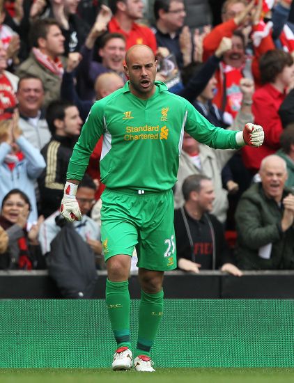 Pepe Reina Liverpool Celebrates Opening Goal Editorial Stock Photo ...
