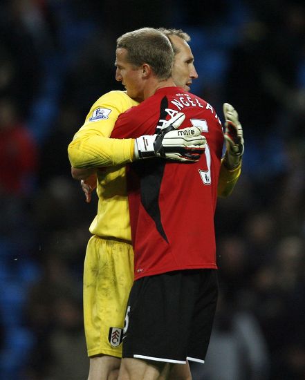 Fulham Goalkeeper Mark Schwarzer Hugs Brede Editorial Stock Photo ...