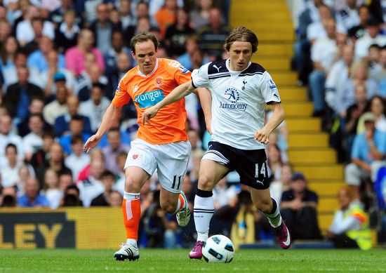 Luka Modric Tottenham Hotspur David Vaughan Editorial Stock Photo ...