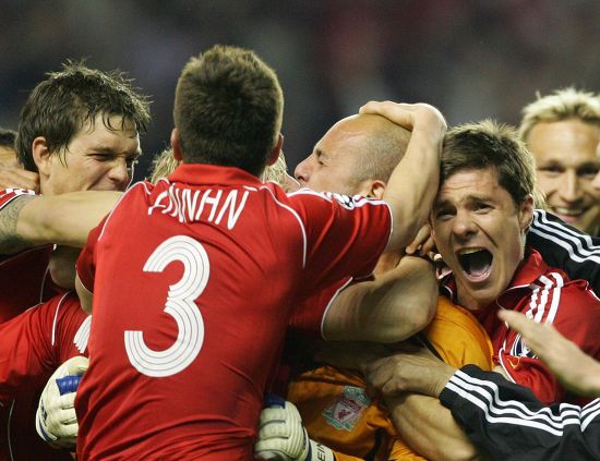Bald Head Liverpool Goalkeeper Jose Reina Editorial Stock Photo - Stock ...