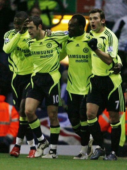 Joe Cole Chelsea Celebrates Scoring Opening Editorial Stock Photo ...