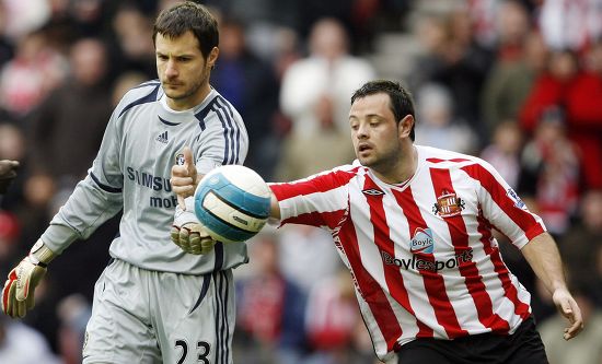 Andy Reid Sunderland Takes Ball Chelsea Editorial Stock Photo - Stock ...