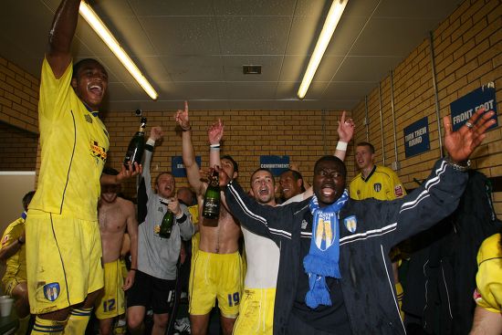 Colchester United Players Celebrate Promotion Championship Editorial ...