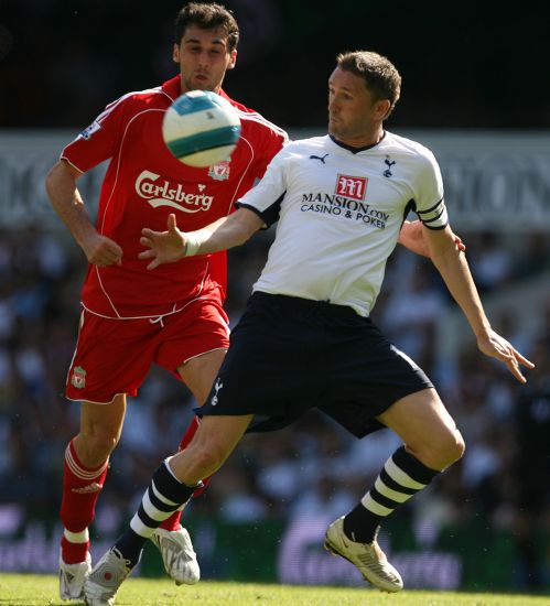 Robbie Keane Tottenham Hotspur Gets Away Editorial Stock Photo - Stock ...