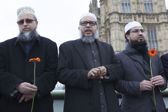 Hundreds Pople Muslim Community Joined Police Editorial Stock Photo ...