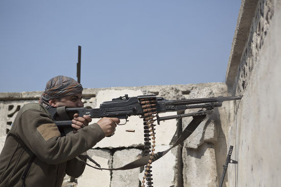 Iraqi Federal Police Machine Gunner Shoots Editorial Stock Photo ...