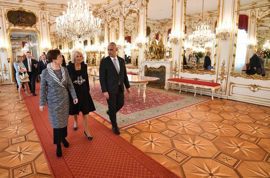 Camilla Duchess Cornwall Doris Schmidauer Hofburg Editorial Stock Photo ...