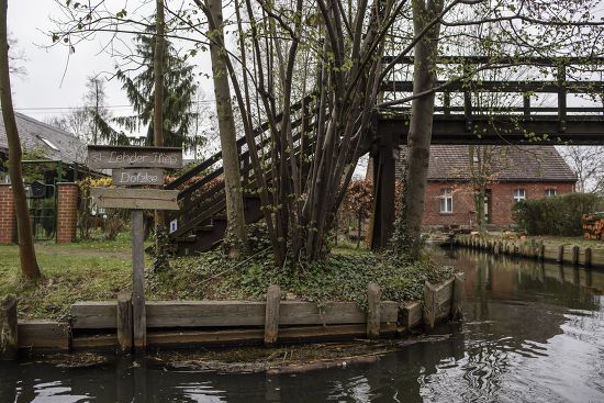 Guidepost Bridge Spreewald Region Lehde Germany Editorial Stock Photo ...
