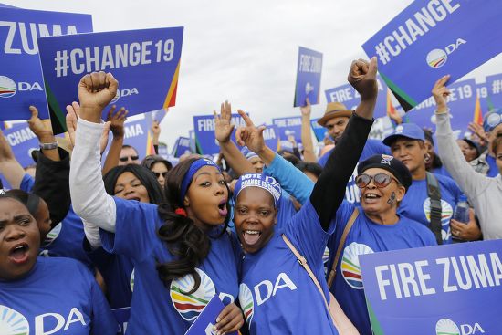 Da Democratic Alliance Members Clenche Their Editorial Stock Photo ...