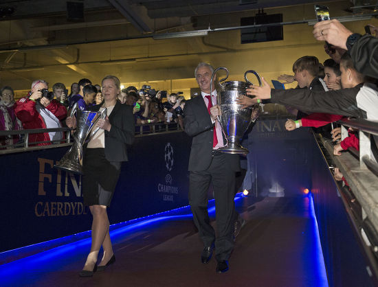 Ucl Uwcl Final Ambassadors Ian Rush Editorial Stock Photo - Stock Image ...