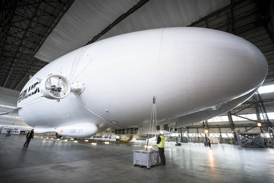 He Airlander 10 Billed Worlds Largest Editorial Stock Photo - Stock ...