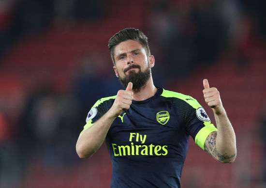 Olivier Giroud Arsenal Gives Thumbs Fans Editorial Stock Photo - Stock ...