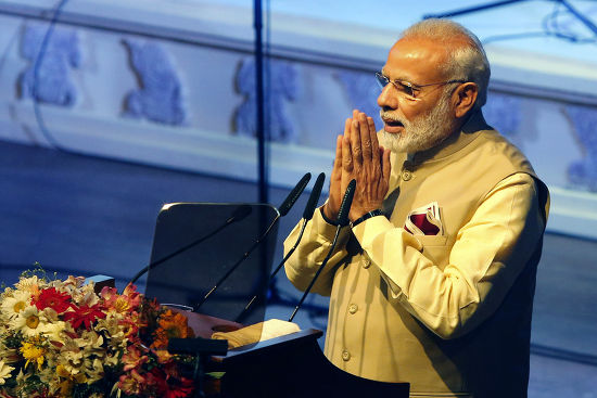 Indian Prime Minister Narendra Modi Saluting Editorial Stock Photo ...