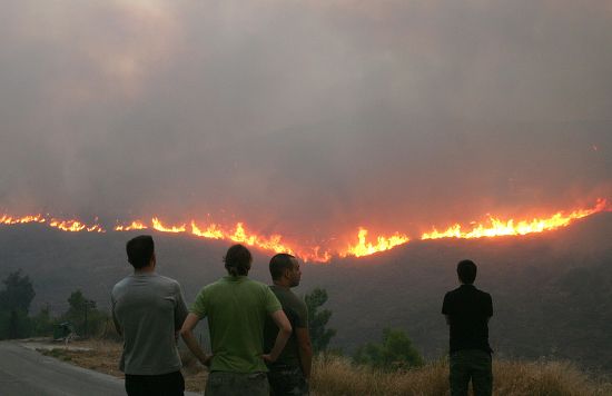 Residents Look On Frontline Wildfire Approaching Editorial Stock Photo ...