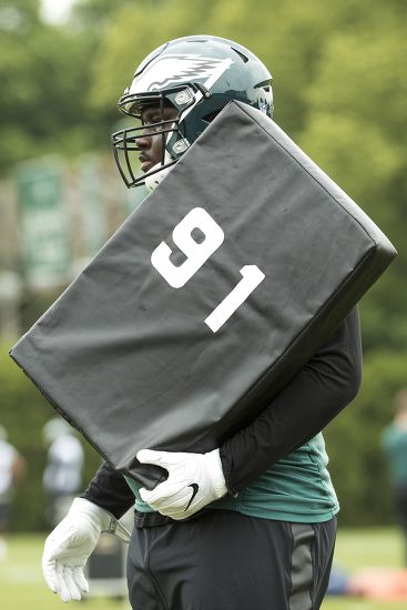 Philadelphia Eagles Guard Dillon Gordon 69 Editorial Stock Photo ...