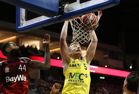Bryce Taylor Niels Giffey Dunking Editorial Stock Photo - Stock Image ...