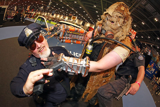 Gotham City Police Department Fight Scarecrow Editorial Stock Photo ...