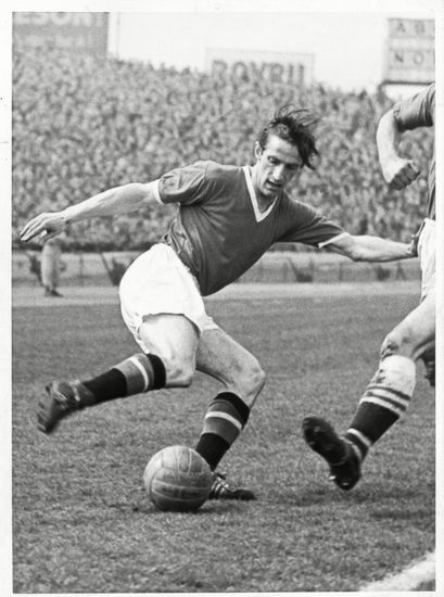 Footballer Dennis Viollet Died March 1999 Editorial Stock Photo - Stock ...
