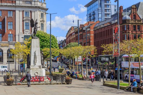 War Memorial Victoria Square On Headrow Editorial Stock Photo - Stock ...