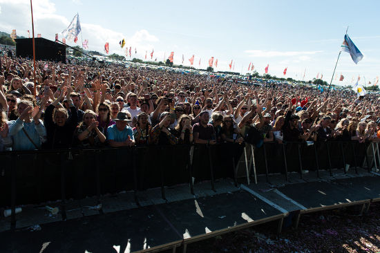 Festival Goers Enjoy Sunny Late Afternoon Editorial Stock Photo - Stock ...