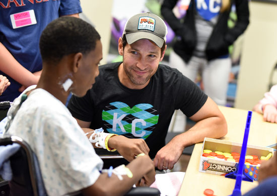 Paul Rudd Patient Childrens Mercy Hospital Editorial Stock Photo ...