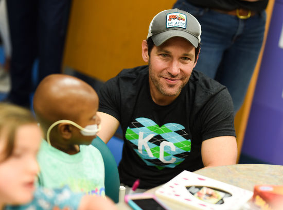 Paul Rudd Patient Childrens Mercy Hospital Editorial Stock Photo ...