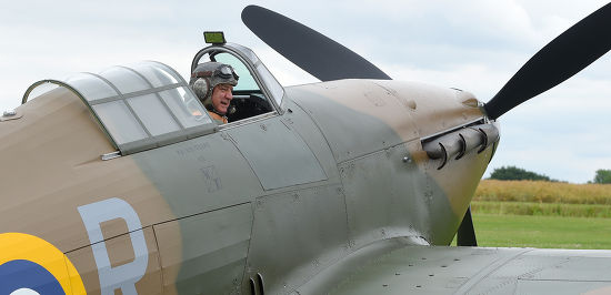 Test Pilot Stuart Goldspink Controls Restored Editorial Stock Photo ...