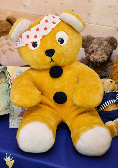 Pudsey Bear Collection Teddy Bears Broadcaster Editorial Stock Photo ...