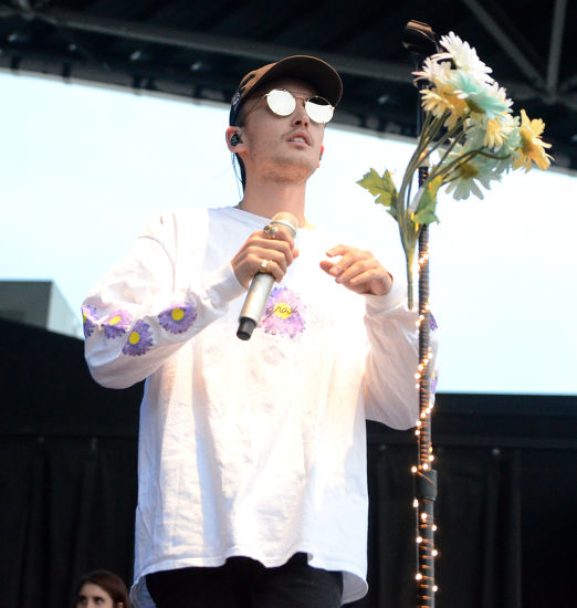 Electronic Artist Singer Gnash Performs Live Editorial Stock Photo ...