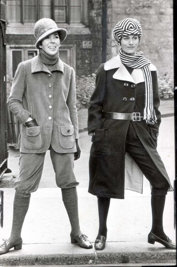 Fashion L Sporty Gold Corduroy Knickerbocker Editorial Stock Photo ...