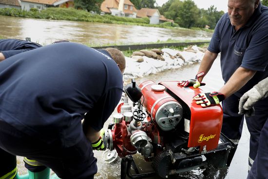 Firefighters Pump Flooding Water Back Into Editorial Stock Photo ...
