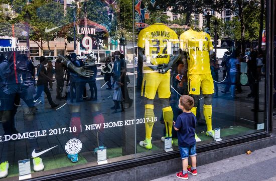Young Boy Looks Display Official Merchandising Editorial Stock Photo ...