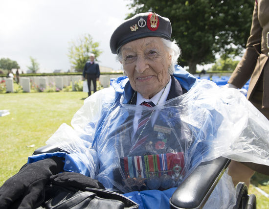 D Day Veteran Vera Hay 95 Editorial Stock Photo - Stock Image ...