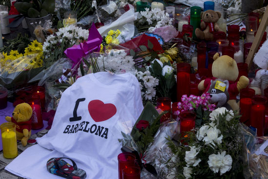 People Pay Tribute Victims Outside Liceu Editorial Stock Photo - Stock ...