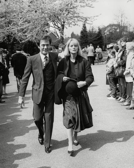 Lionel Blair Wife Susan Funeral Actress Foto de stock de contenido ...