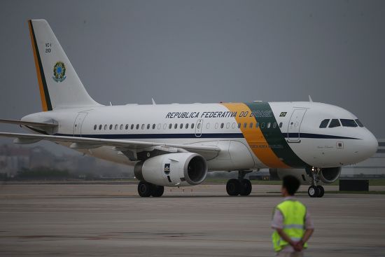 Brazilian Air Force One Arrives Brazilian Editorial Stock Photo - Stock ...
