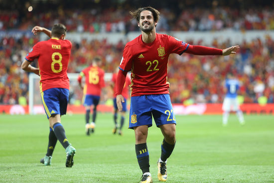 Isco Spain Celebrates Scoring Editorial Stock Photo - Stock Image ...