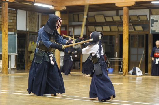 Local Child Practices Kendo Swordsmanship Elder Editorial Stock Photo ...