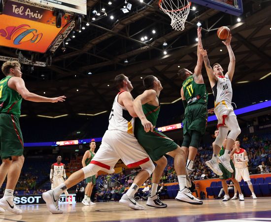 Isaiah Hartenstein R Germany Goes Basket Editorial Stock Photo - Stock ...