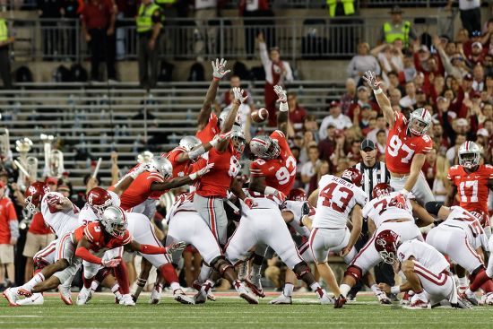 Th Ohio State Buckeyes Defensive Lineman Editorial Stock Photo - Stock ...
