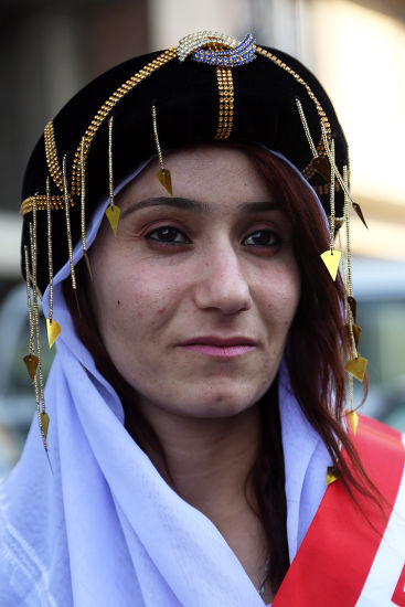 Yazidi Woman Traditional Clothes Takes Part Editorial Stock Photo ...